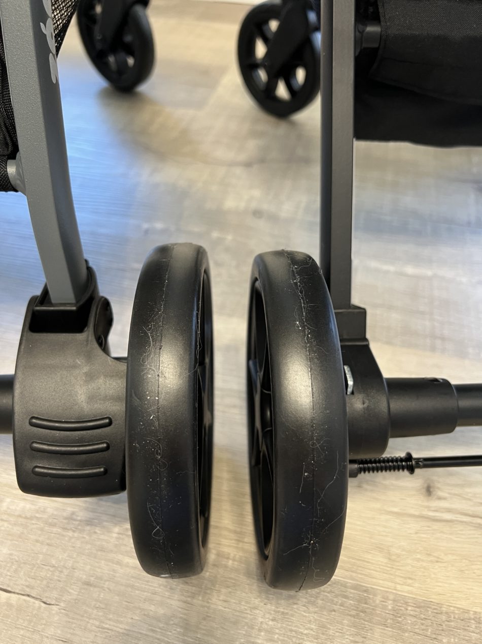 Zoe Tour+ vs Zoe Traveler Stroller Reviews: For Different Needs